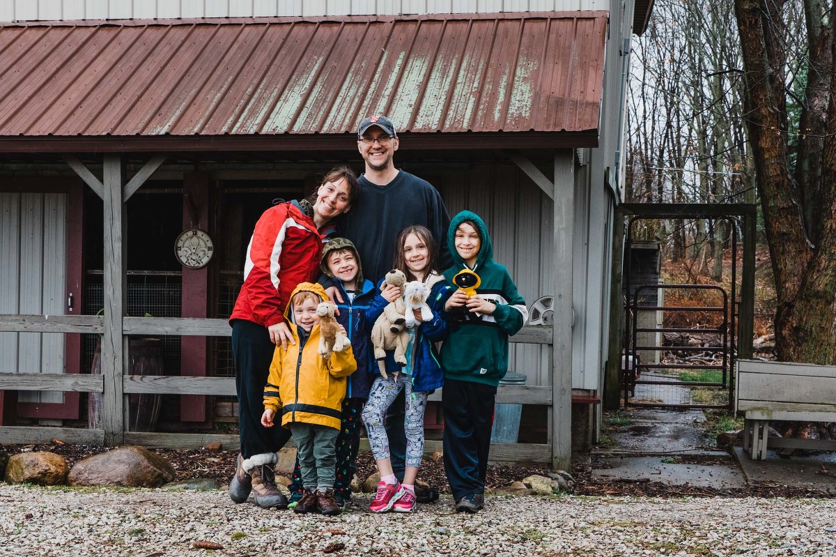 The Perfect Kid Friendly Weekend Getaway from Pittsburgh: a FARM stay ...